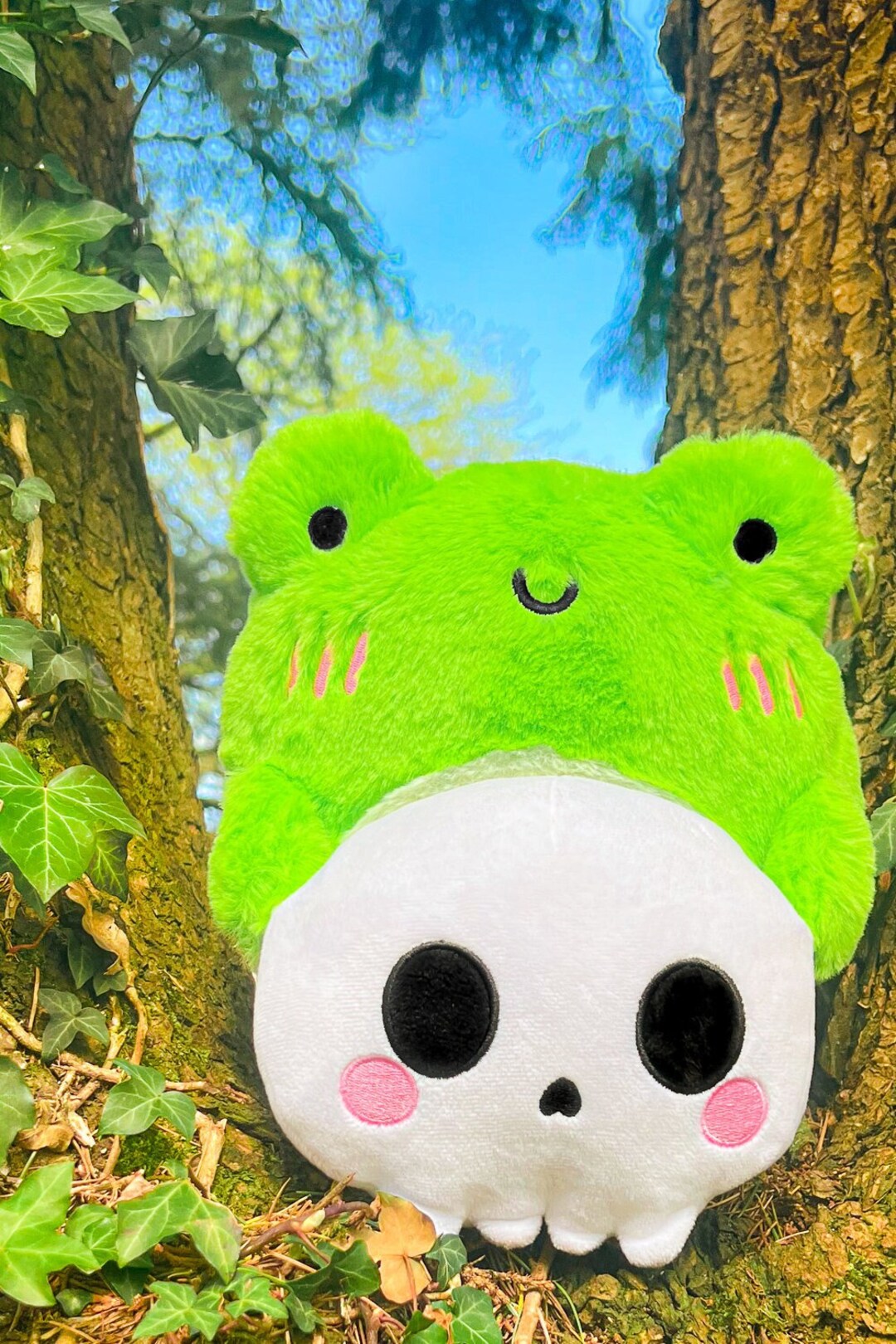Skull Albert the Frog 9" Plush Adorable Froggy Halloween Spooky Plushie ...