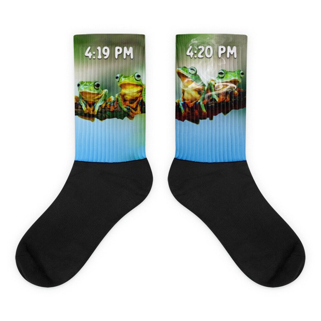 Cannabis Frog Lover Socks Funny Weed Socks, 420 Novelty Socks, Flying ...