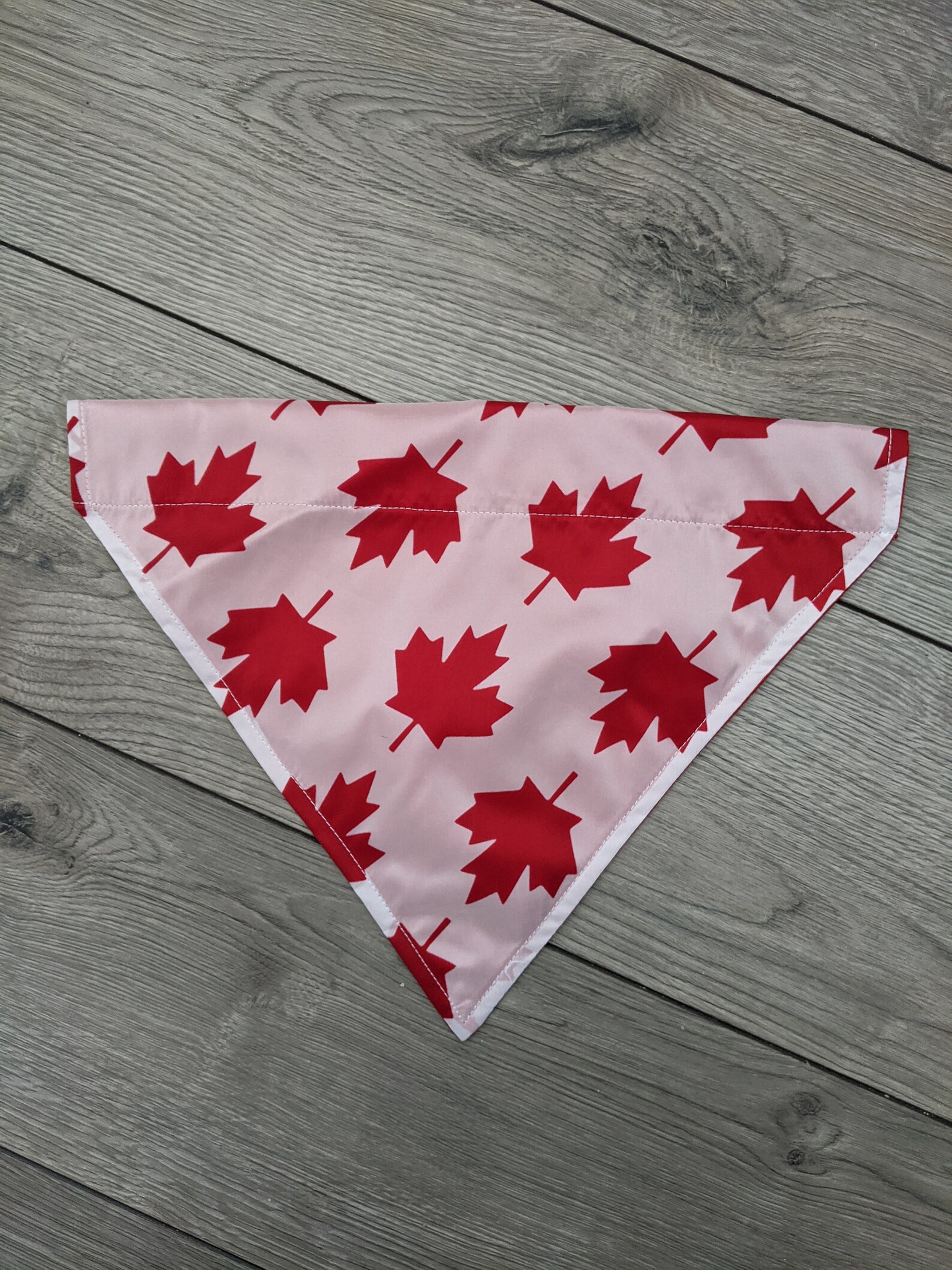 Canadian Dog Bandana Maple Leaf Pattern Over the Collar - Etsy Canada