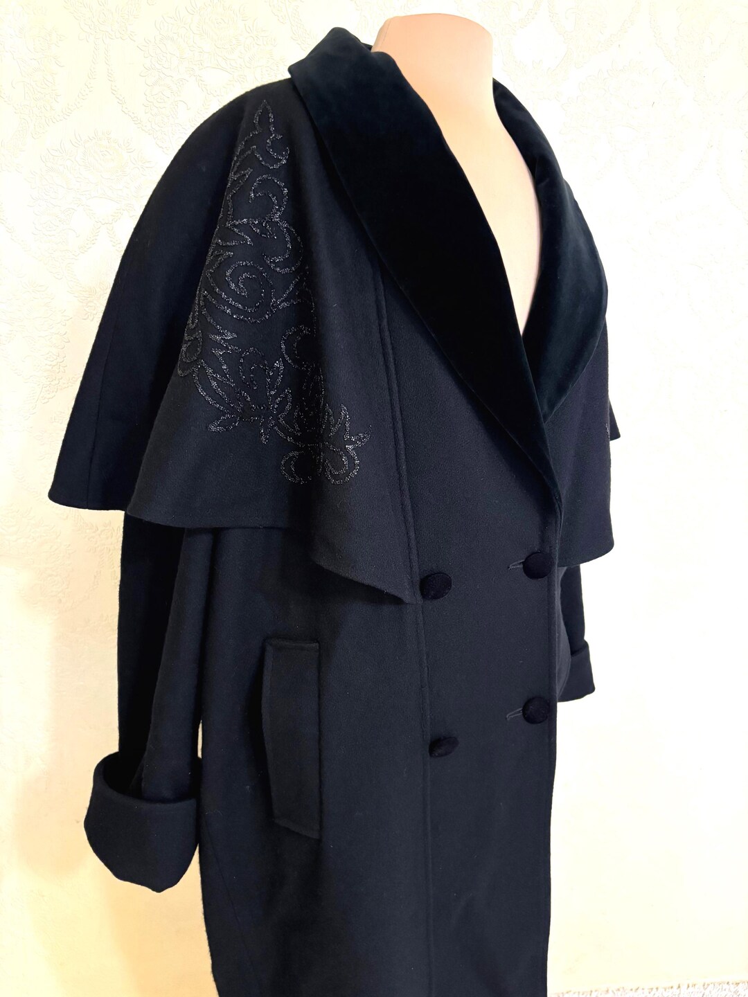 Plus Sz 16 Vintage CAPE Coat Steampunk Coat Vintage Black Wool Coat ...