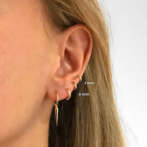 18G Rounded Cartilage Hoop Earrings • Tragus Earrings • Tiny Hoop Earrings • Cartilage Hoop ...