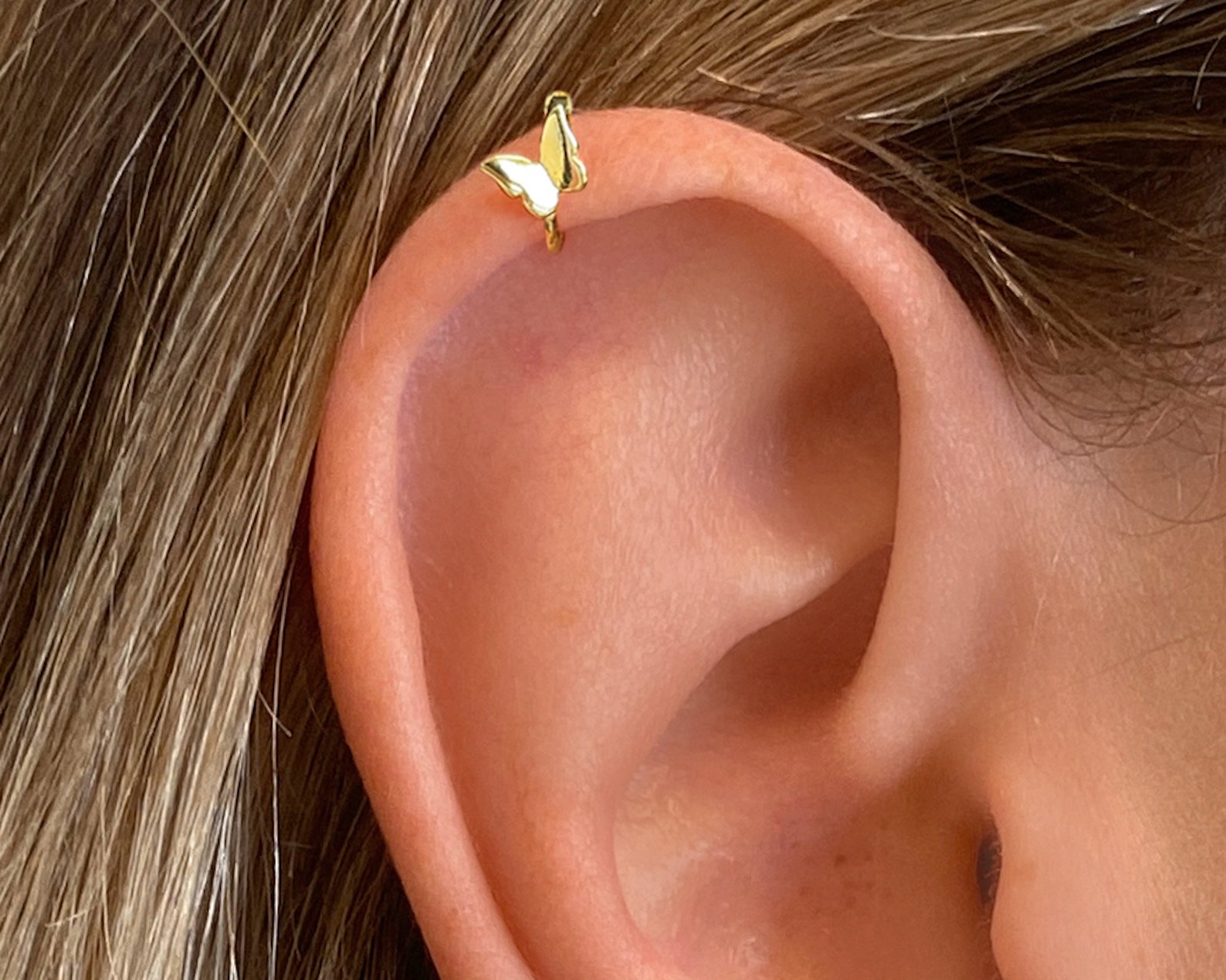 18G Butterfly Cartilage Hoop Earrings Tragus Earrings Tiny | Etsy