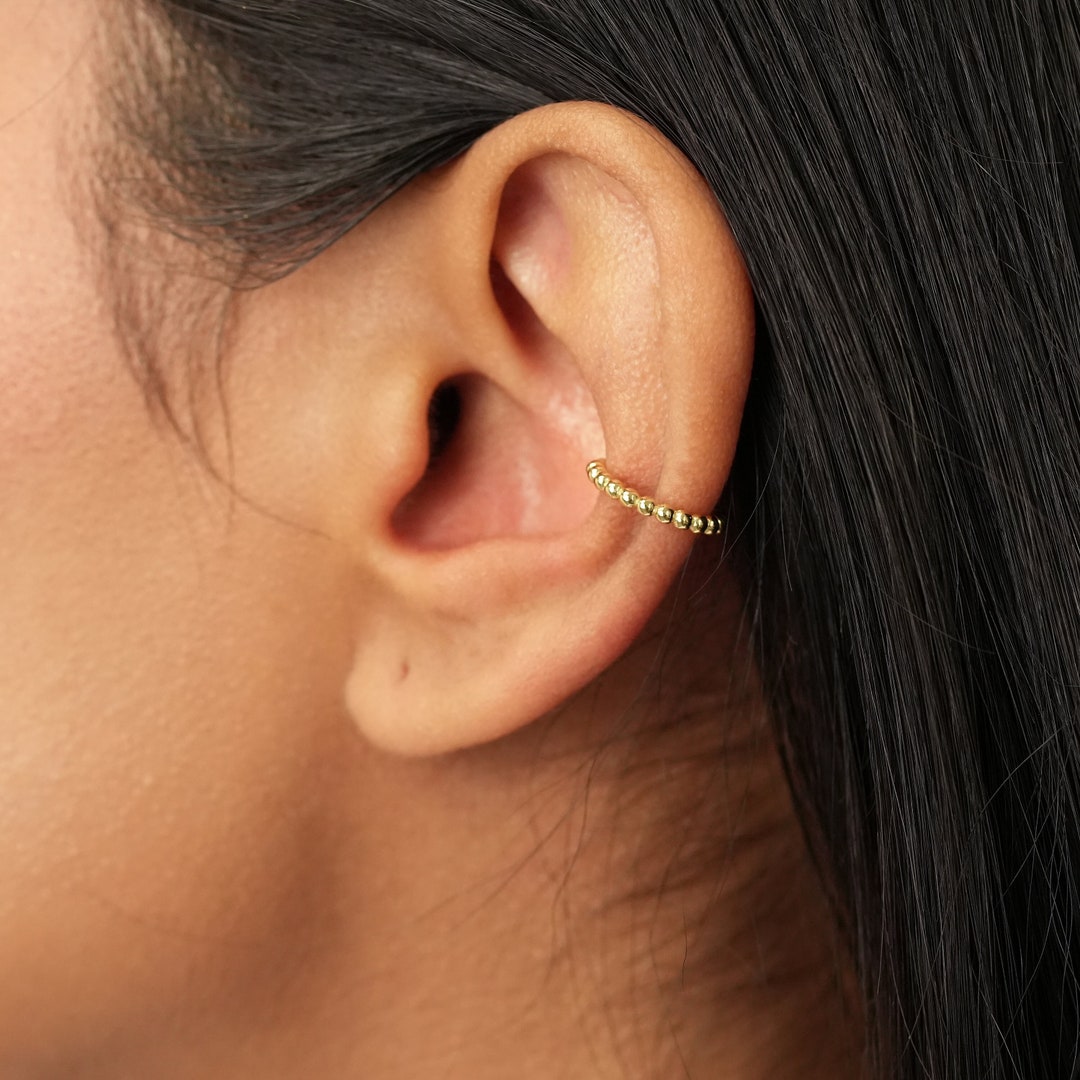 Bead Conch Clicker Hoop, Conch Hoop, Seamless Clicker Hoop Earring ...