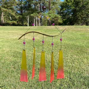 The Handmade Fabulous Glass Wind Chimes With Beautiful Bead. It is ...