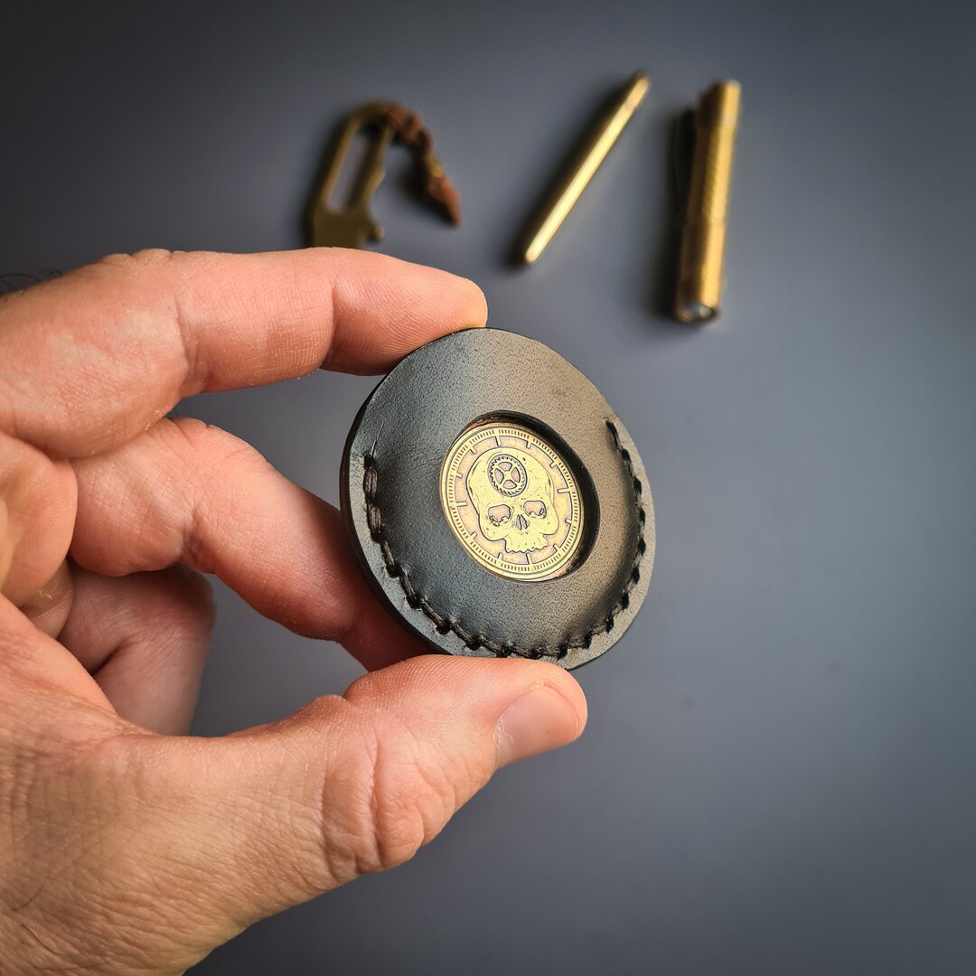Leather Edc Coin Holder With Cut-out Hole - Etsy