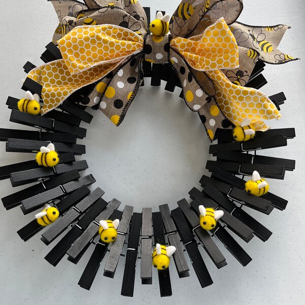 Clothespin Wreath - Etsy