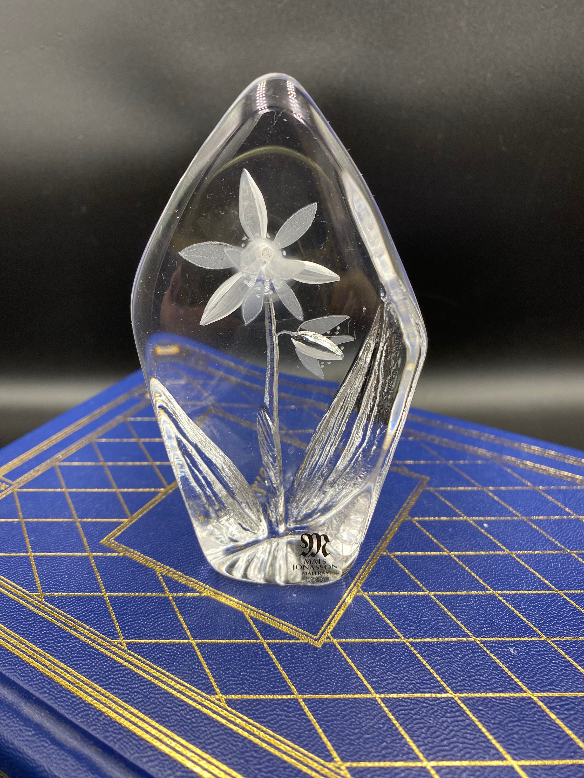 MATS JONASSON Paperweight, Crystal, Swedish Crystal, Made in Sweden ...