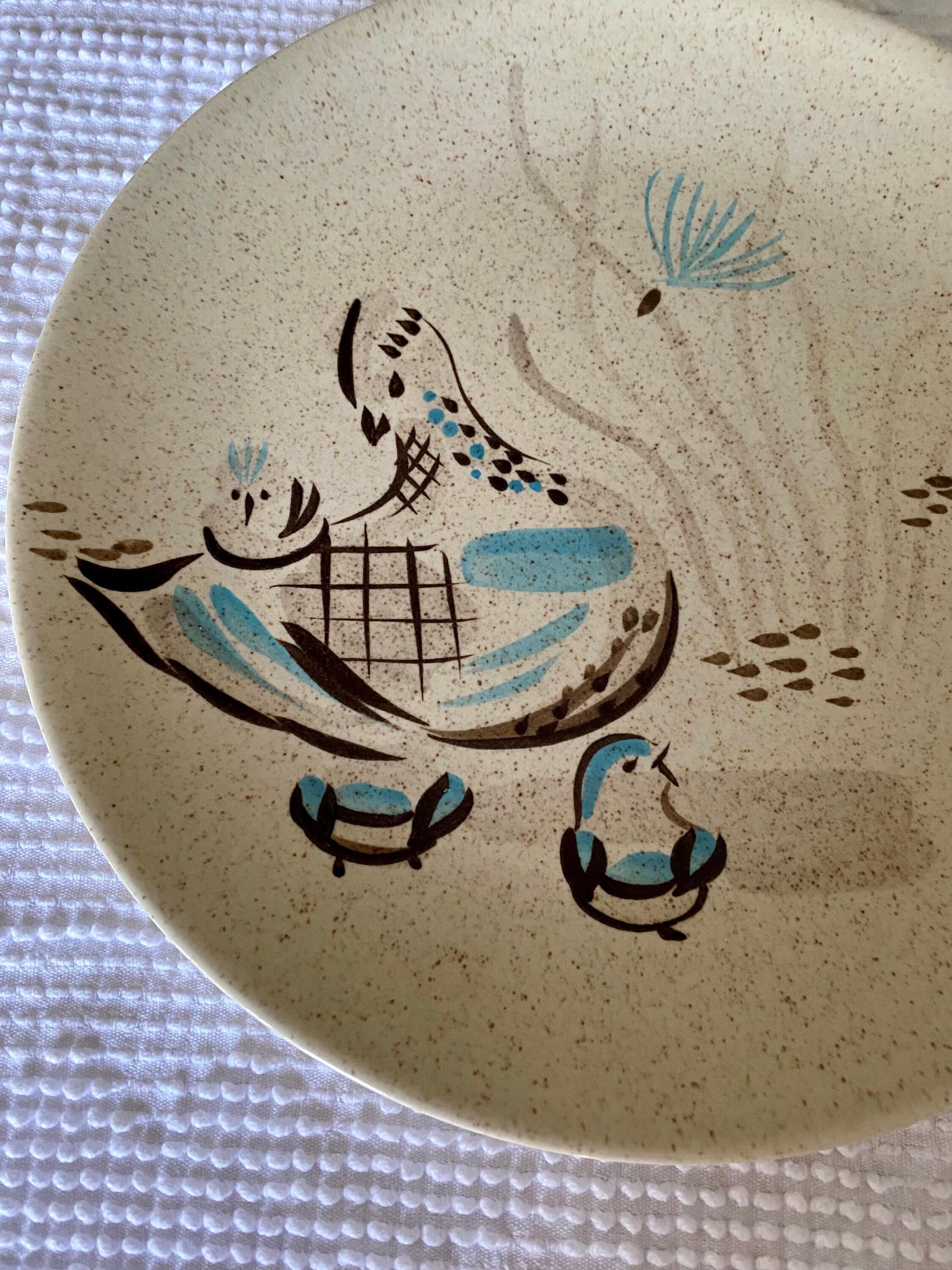 RED WING Pottery 11 Plate, Bob White, Quail Hen, Chicks, Hand Painted ...