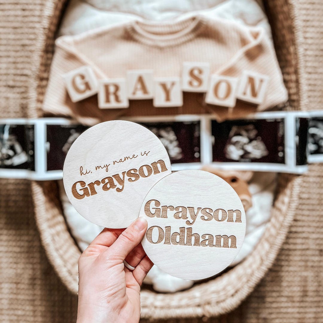 Newborn Announcement Sign, Baby Hospital Photography Props, Custom Baby ...