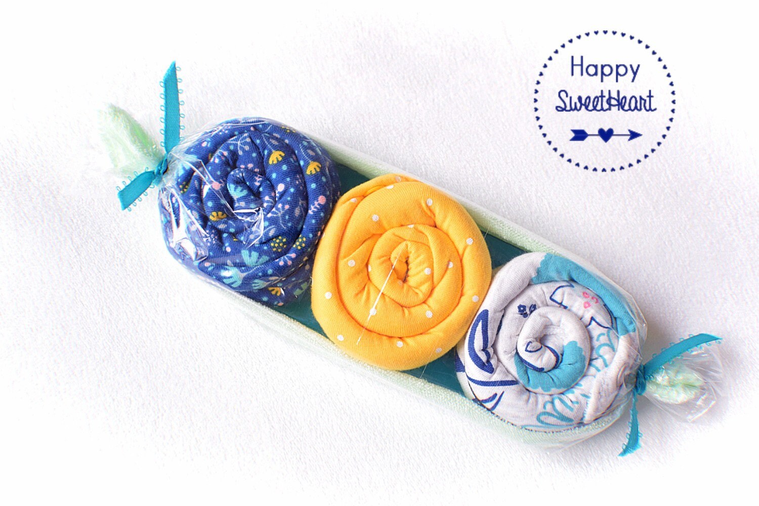 Original Gift for Baby Girl. Baby Shower Gift. Pea Pod With | Etsy