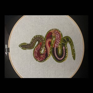 Hand Embroidered Snake Anatomy W/ Hoop - Etsy