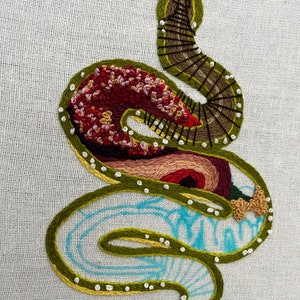 Hand Embroidered Snake Anatomy W/ Hoop - Etsy