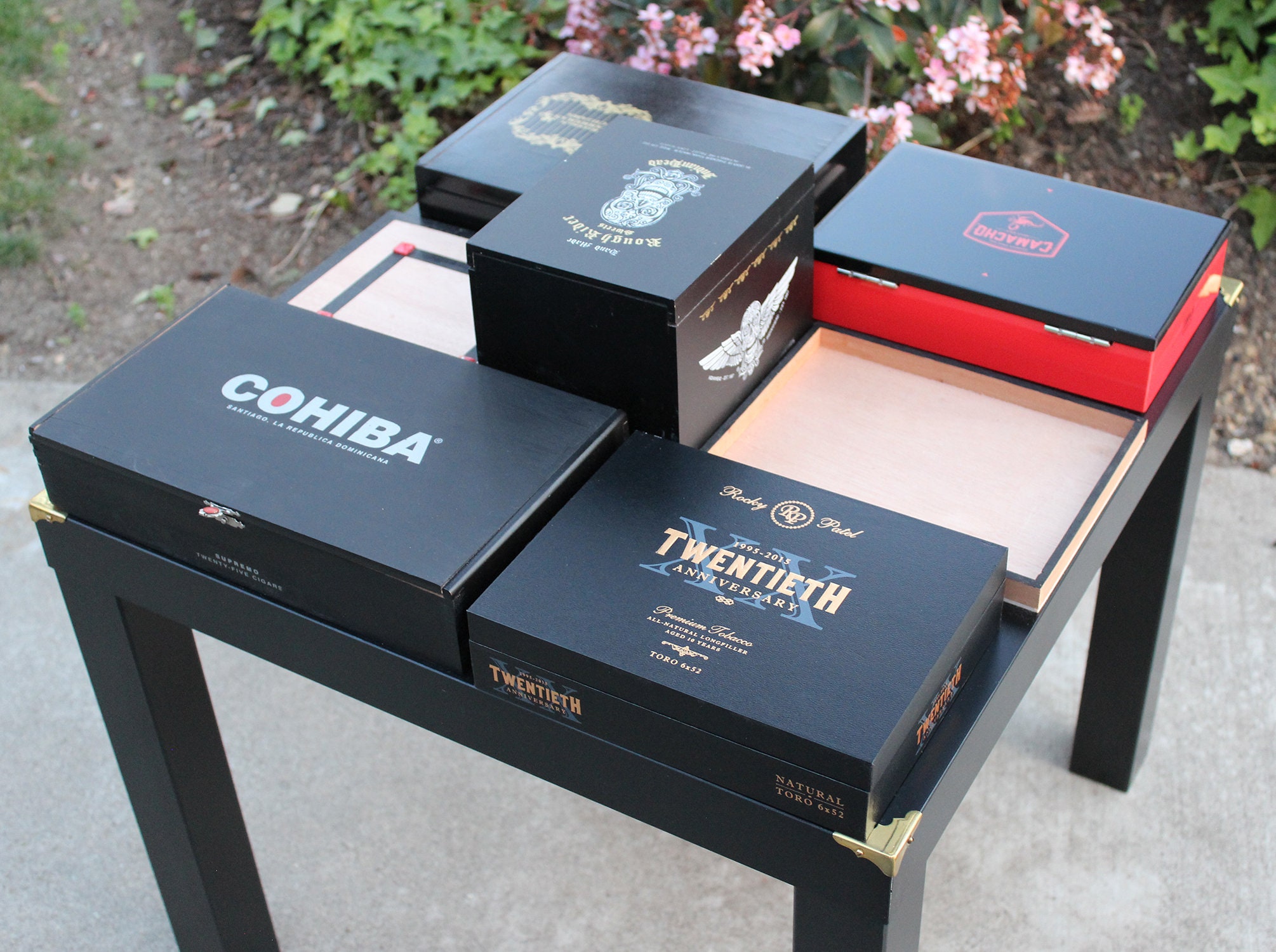 Stash Box Table - King Red N Black - Etsy