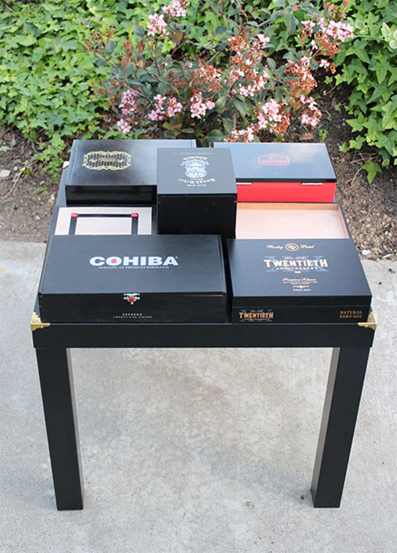 Stash Box Table - King Red N Black - Etsy