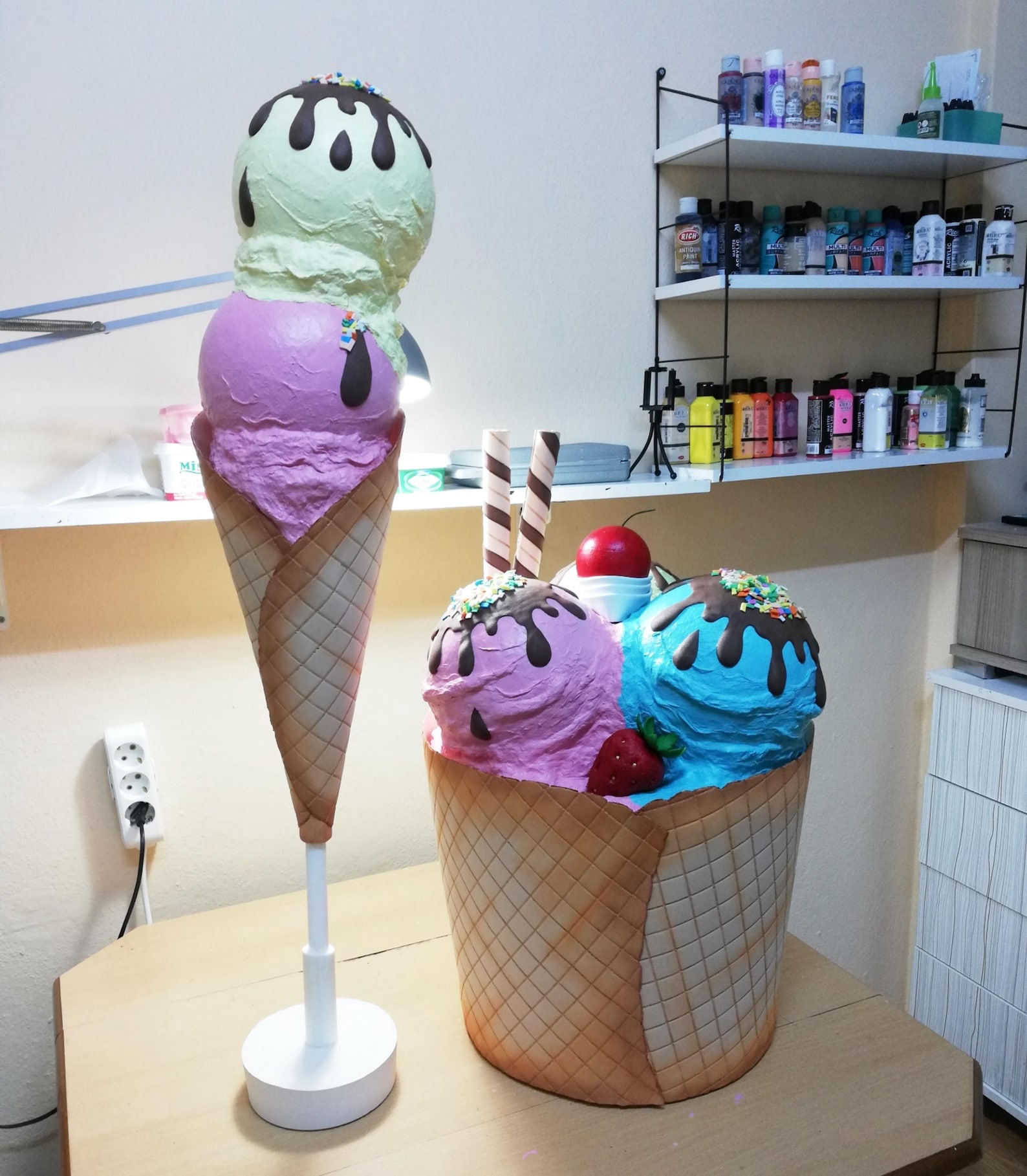 Set of 2 Giant Ice Cream Fake Ice Cream Cone Storefront Decor Bakery ...