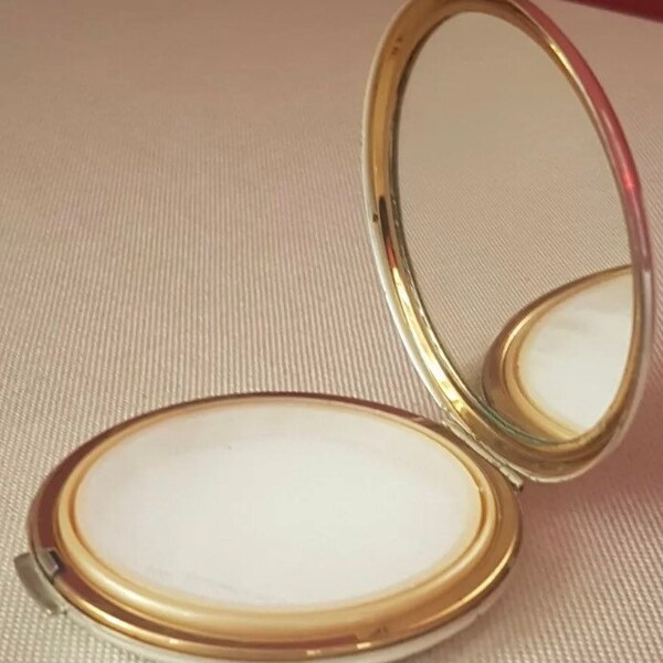 Stratton Compact - Etsy UK