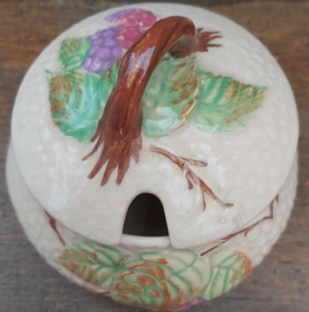 Cute Vintage, wade, bramble Covered Sugar Bowl, in Excellent Condition ...