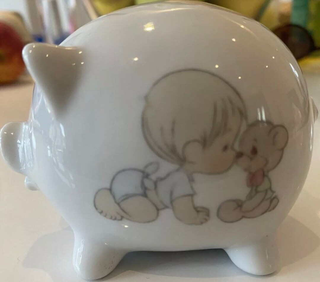 Most Charming Vintage 1985 Precious Moments Pig Piggy Bank Baby con oso ...