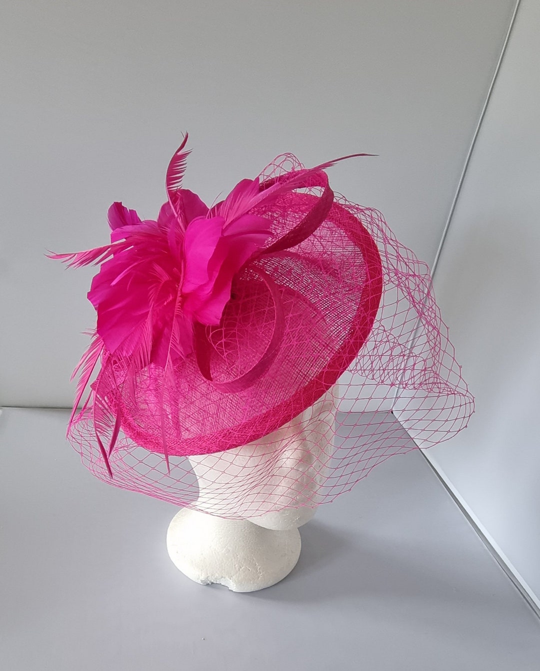 New Hot Pink Round Fascinator Hatinator With Band & Clip Weddings Races ...