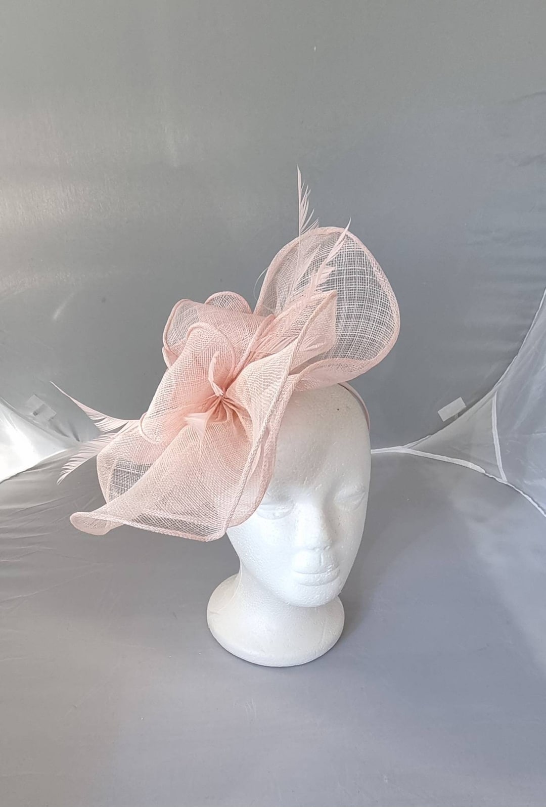 New Light Pink ,pink Colour Fascinator Hatinator With Band & Clip With ...