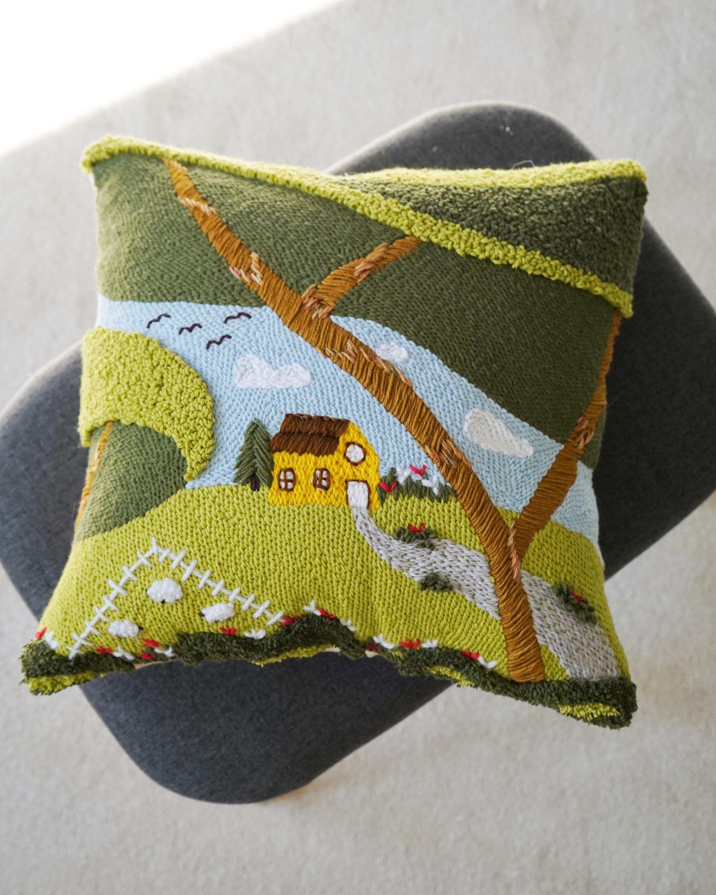 Punch Needle Pillow, Embroidered Cushion, Modern Art, Textile Gifts ...