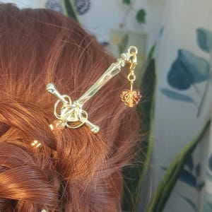 Gold or Silver Tone Sword Hair Pin With Leaf Charms, 1x20cm Hair Sword ...