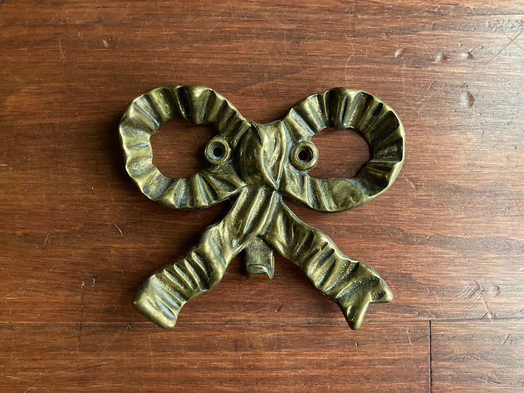 Vintage Brass Bow Wall Hook - Etsy