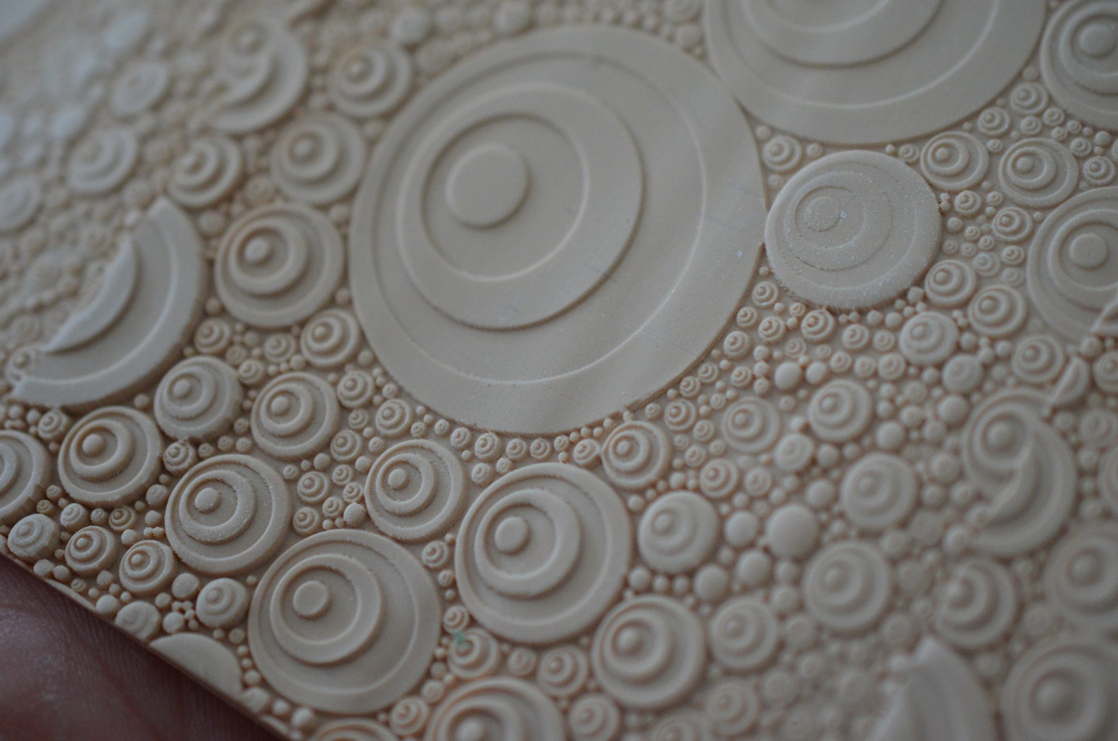 Chaotic Circles Bubbles Pattern Texture Roller High Quality Texture for ...