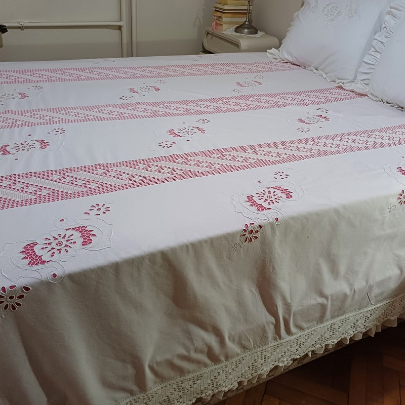 Vintage Bed Linens - Etsy