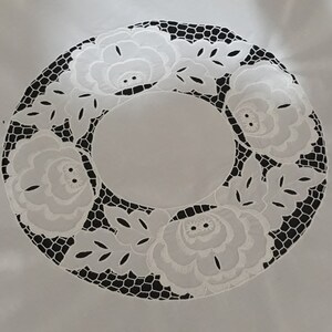 Hand Embroidered Cutwork Tablecloth Round / White Work Embroidery ...