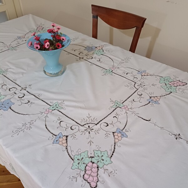 Madeira Linens - Etsy