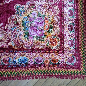 Vintage Red Velvet Bed Cover, Retro Large Shiny Fringed Floral Tapestry ...