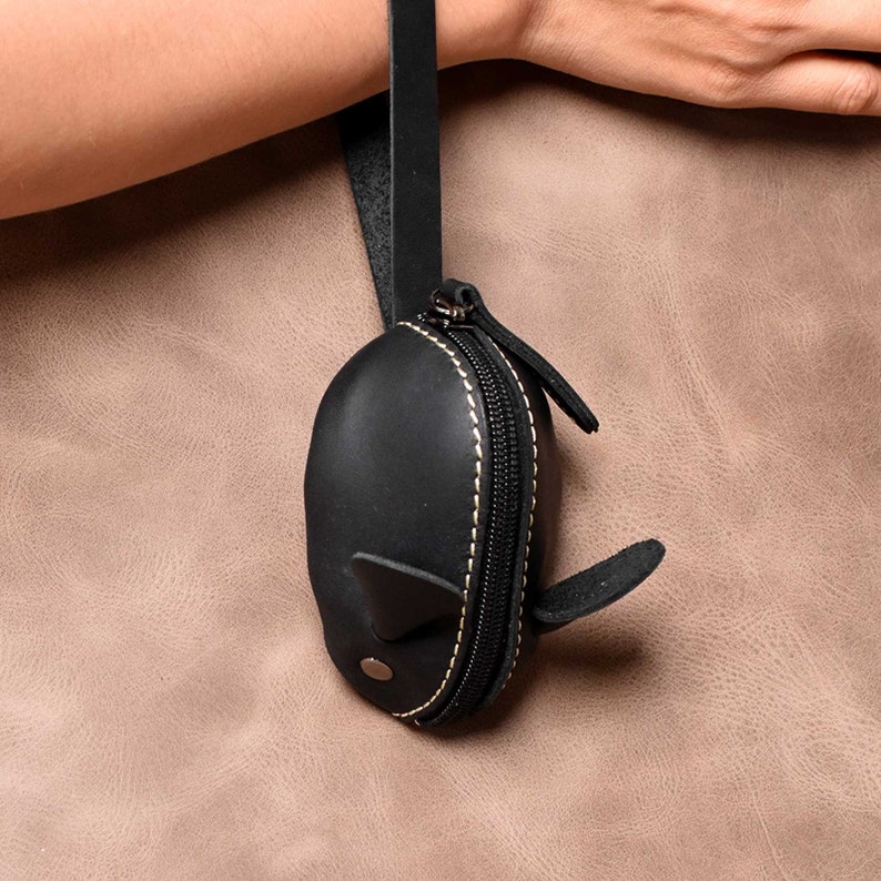 Handmade Leather Mouse Coin Purse: Zipper Keychain Key Case - Etsy