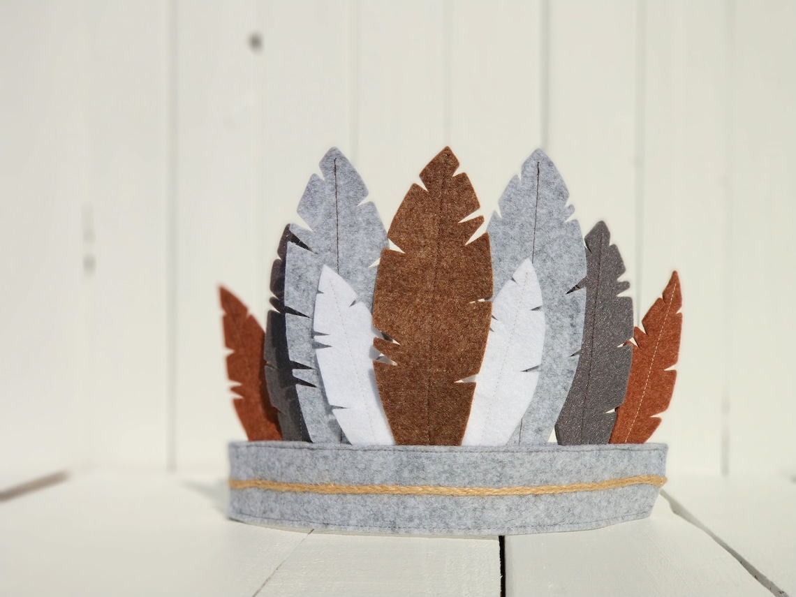 Traje de los indios sentía tocado pluma, corona de plumas de los indios ...