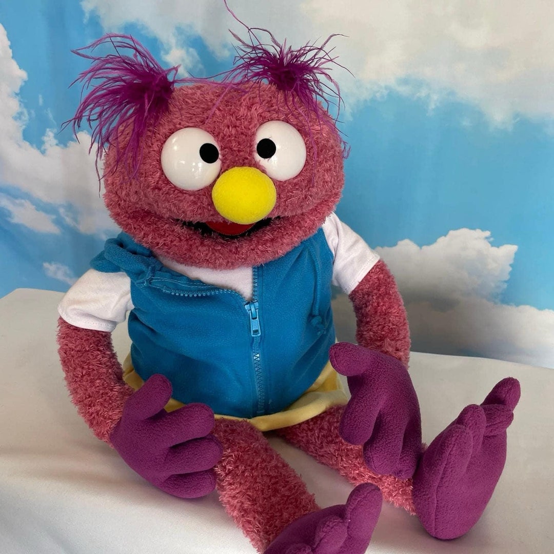 Smooch Furry Monster Girl Hand Puppet full-body TV Quality With Carry ...