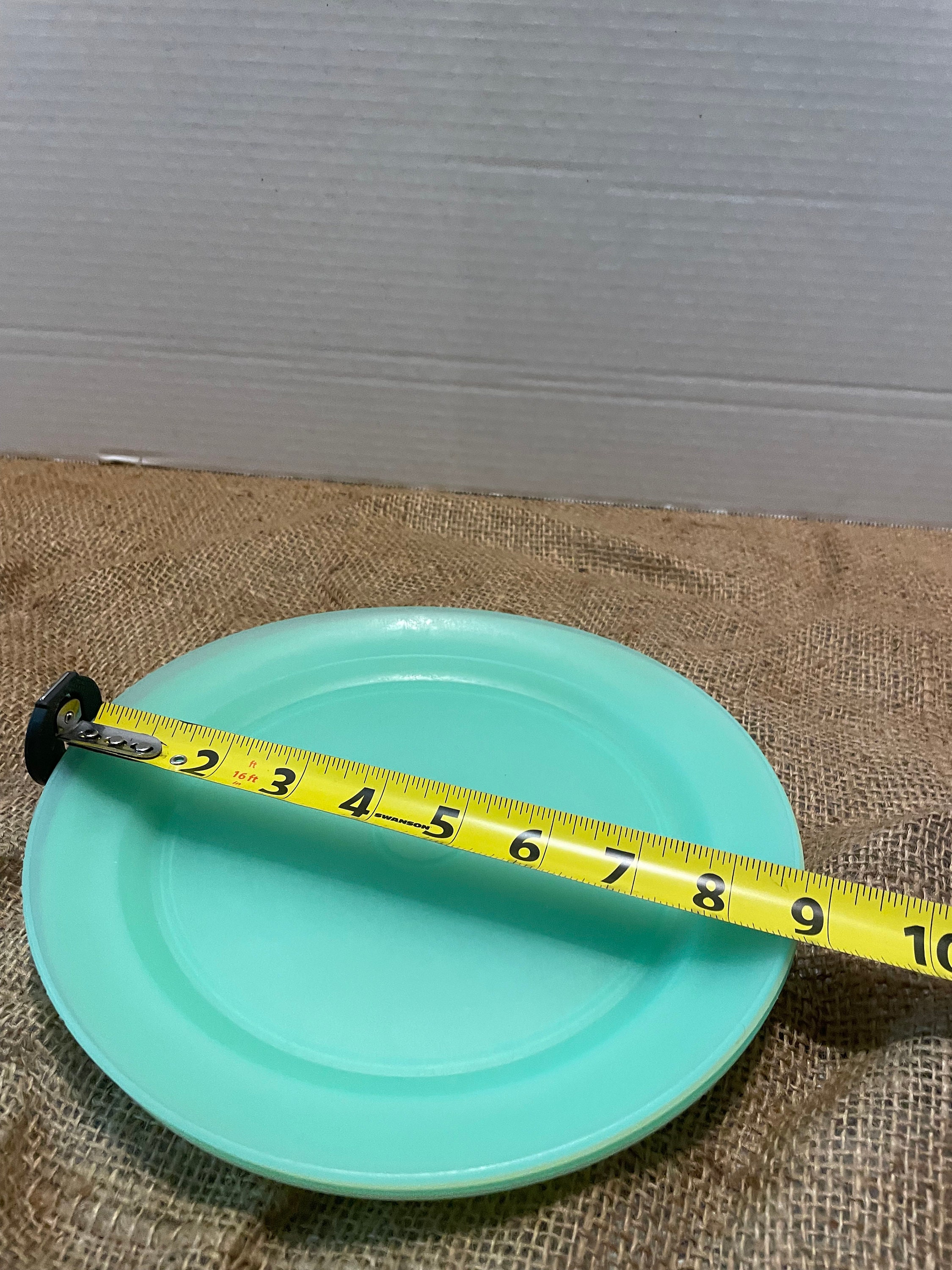 Vintage Tupperware Plates Set of Four - Etsy