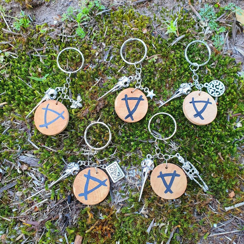 The Raven Cycle - Etsy