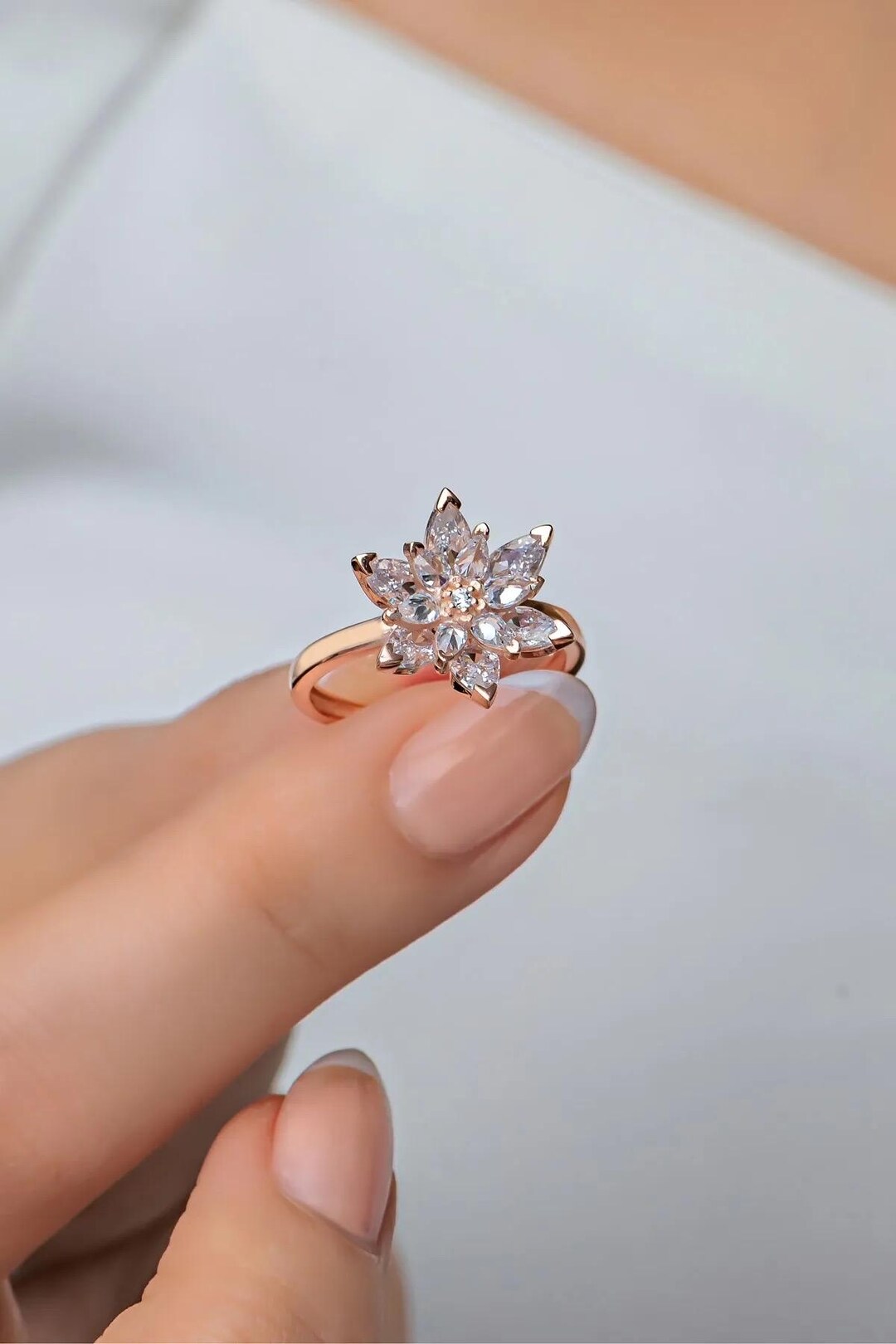 Adjustable Lotus Flower Ring, Elegant Sparkly Lotus Flower Ring, Ring ...