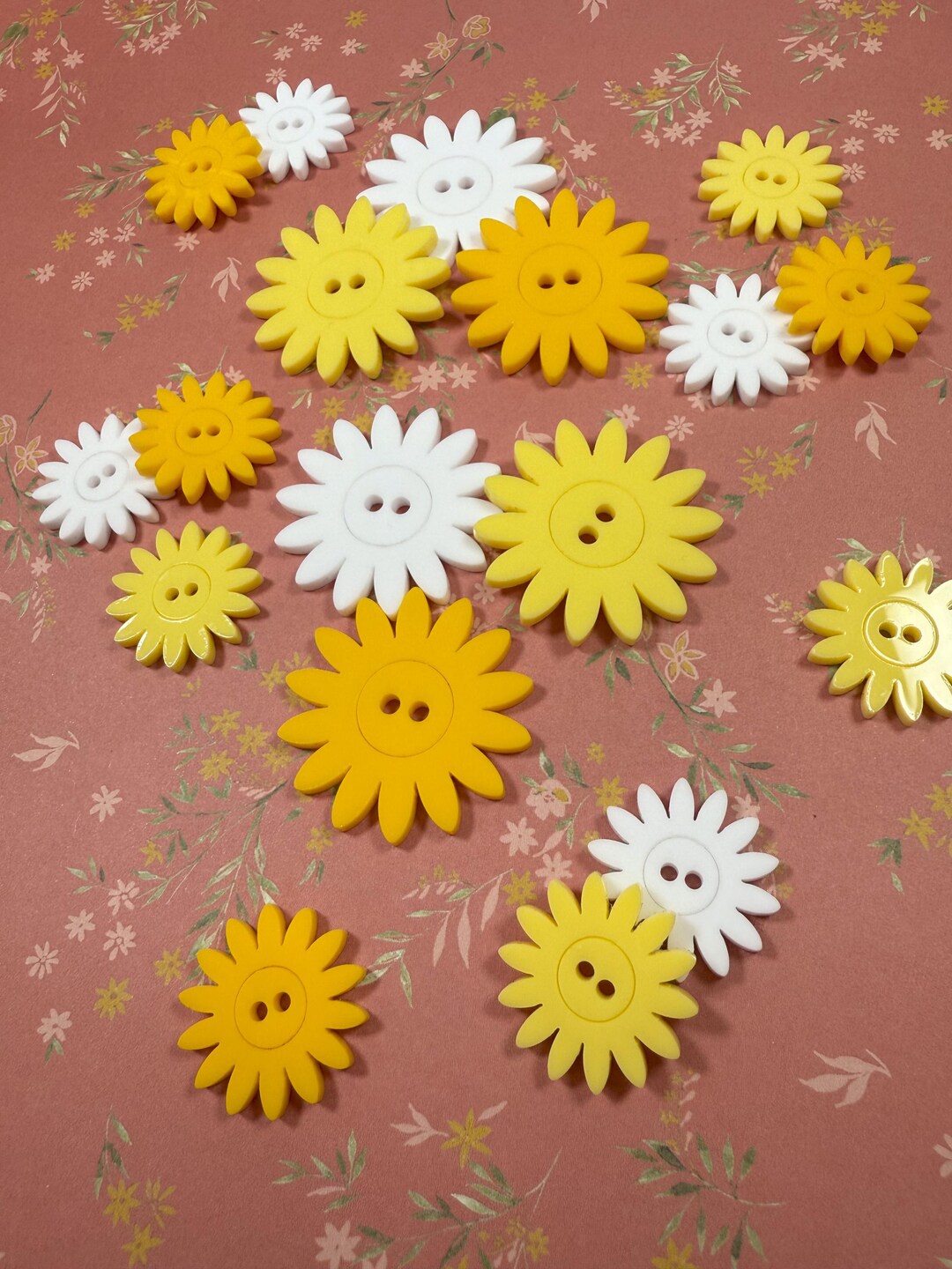 Daisy Buttons - Etsy