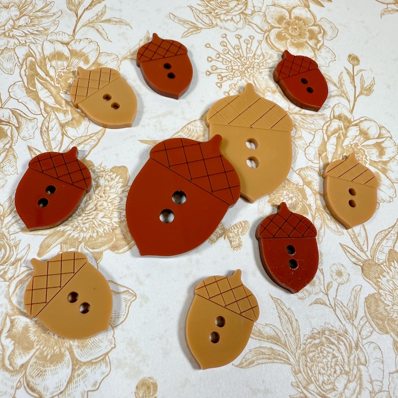 Acorn Button - Etsy