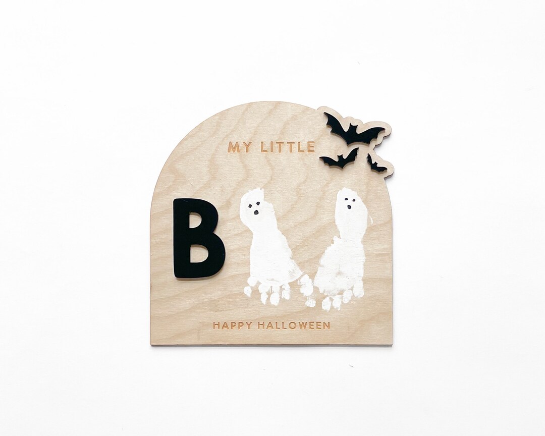 DIY Halloween Boo Footprint Sign X Halloween Kid Craft X Baby's First ...