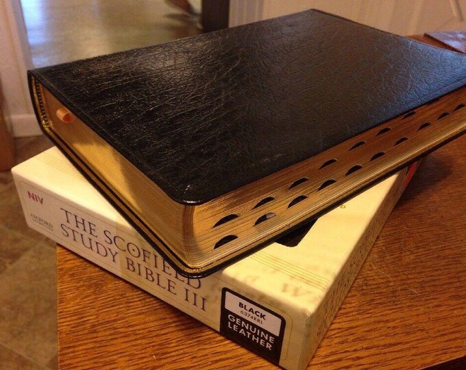 NIV 1984 Compact Reference Bible - Black Premium Bonded Leather With ...