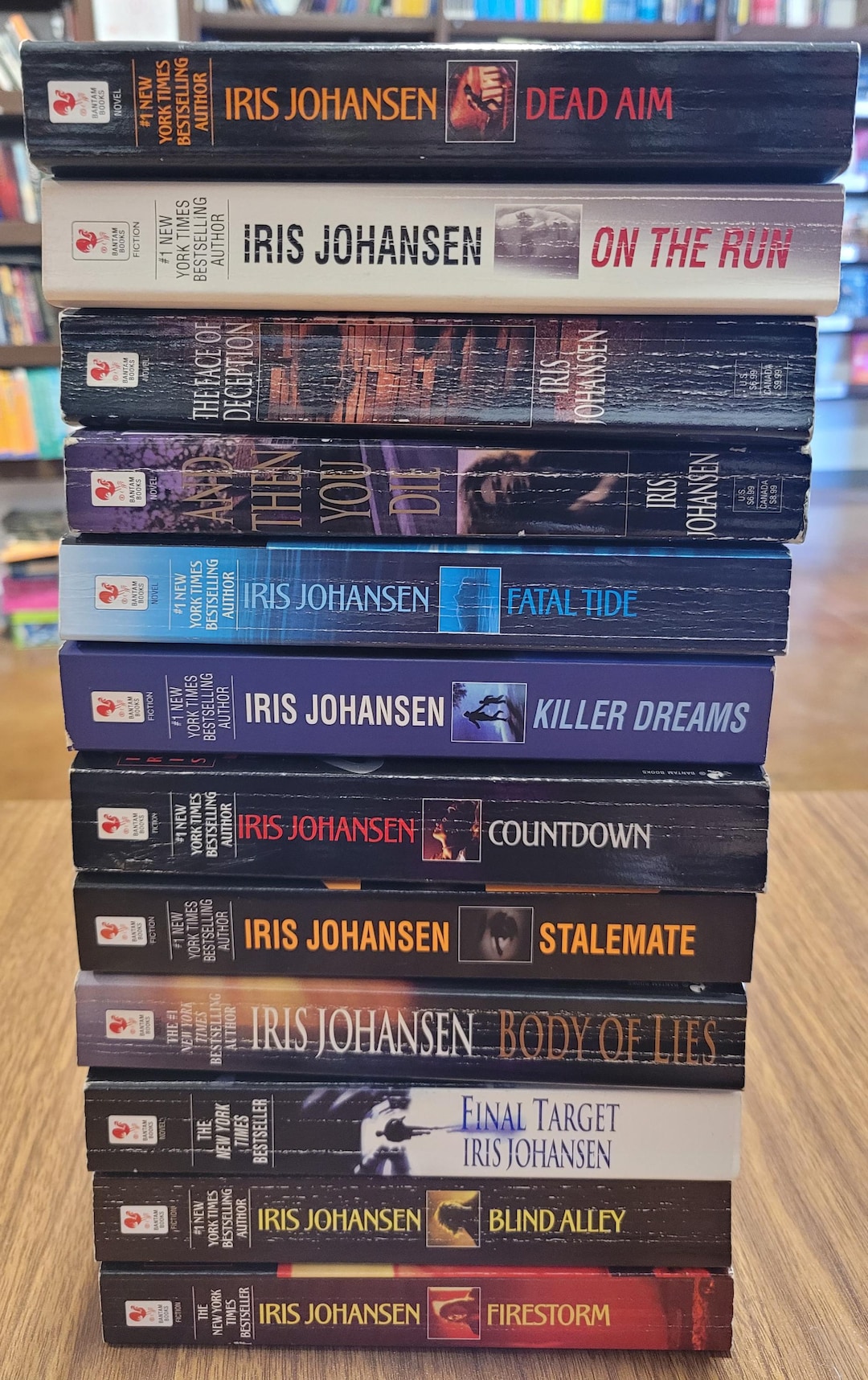 Lot of 12 Books by Iris Johansen - Etsy