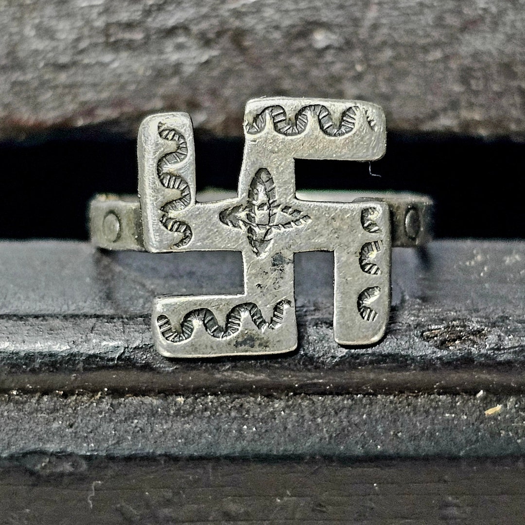 Small Silver Native Good Luck Whirling Log Sterling Ring Size 3 1/2 ...