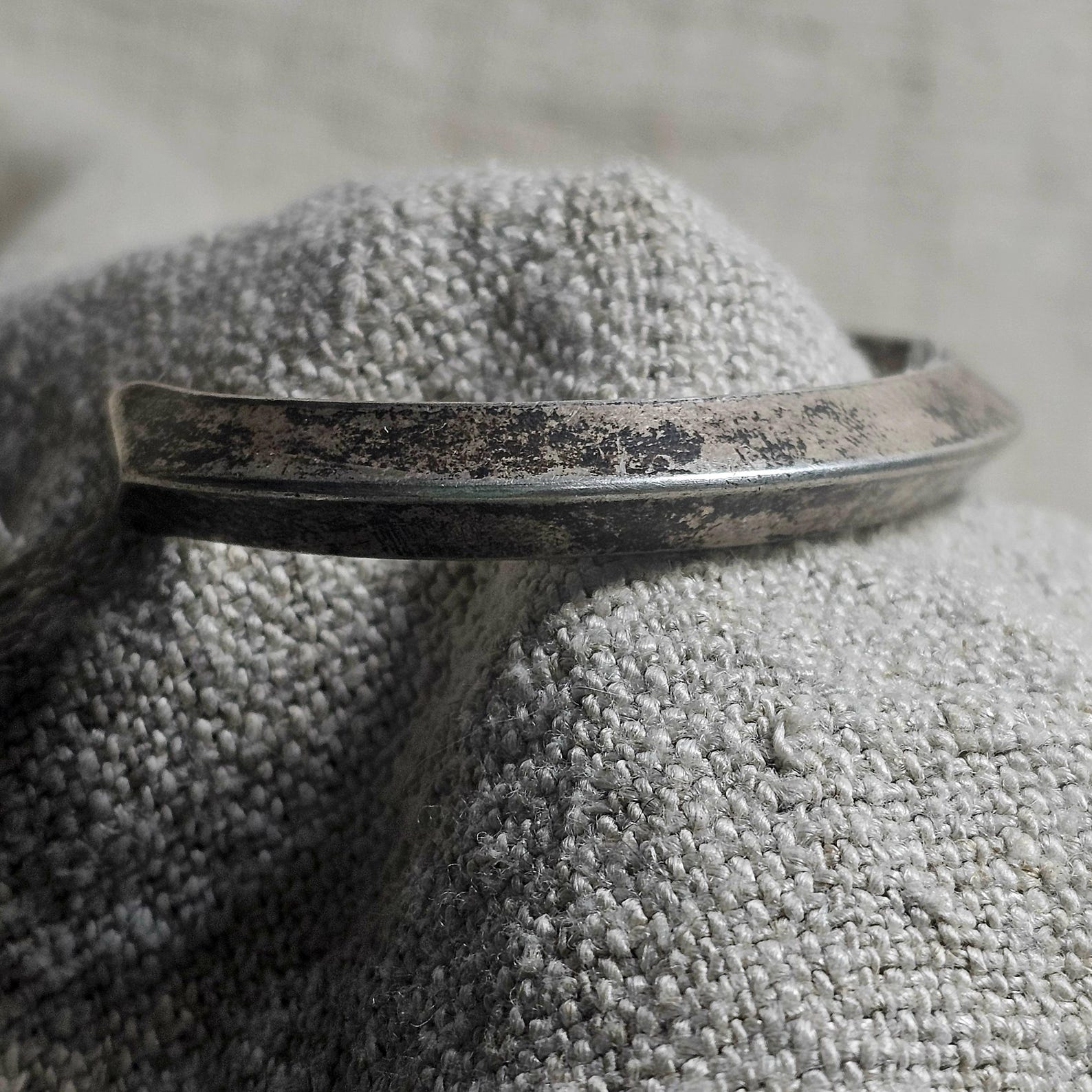 Simple Carinated Silver Vintage Native American Man Cuff Old Pawn Fits ...