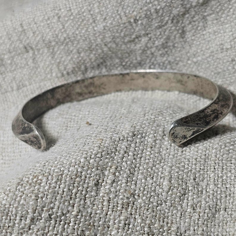 Simple Carinated Silver Vintage Native American Man Cuff Old Pawn Fits ...
