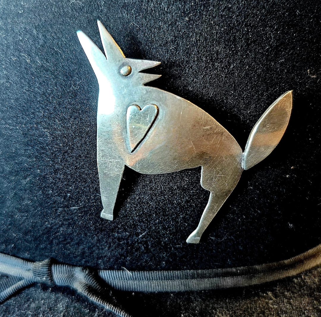 Large Silver Coyote Pin With a Heart Perfect Hat Pin Sterling Signed ...