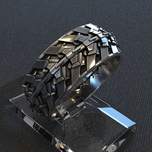 Cyber Spine Ring - Etsy