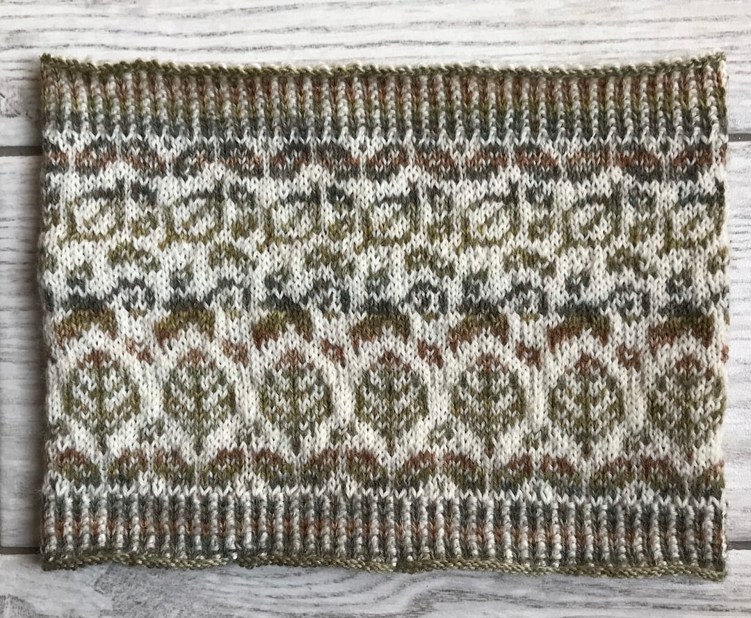 4 Ply Leaf Cowl in Fair Isle Knitting Pattern, Digital Download - Etsy