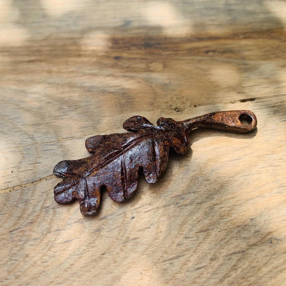 Oak Leaf Keyring - Etsy